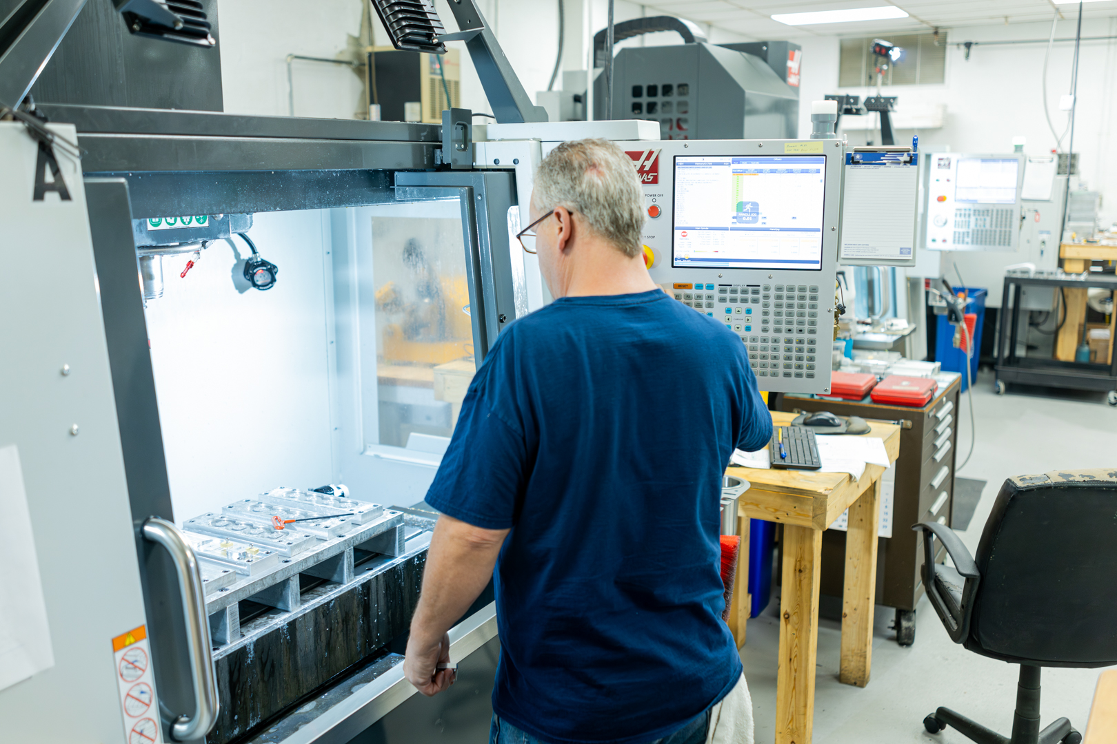 Ultimate Guide to Waveguides | Space Machine